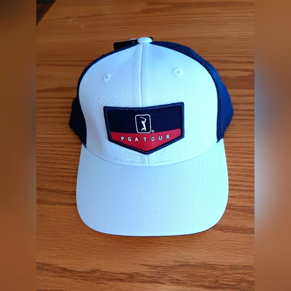 PGA Tour | Accessories | Authentic Pga Tour Hat Officially Licensed Pro ...